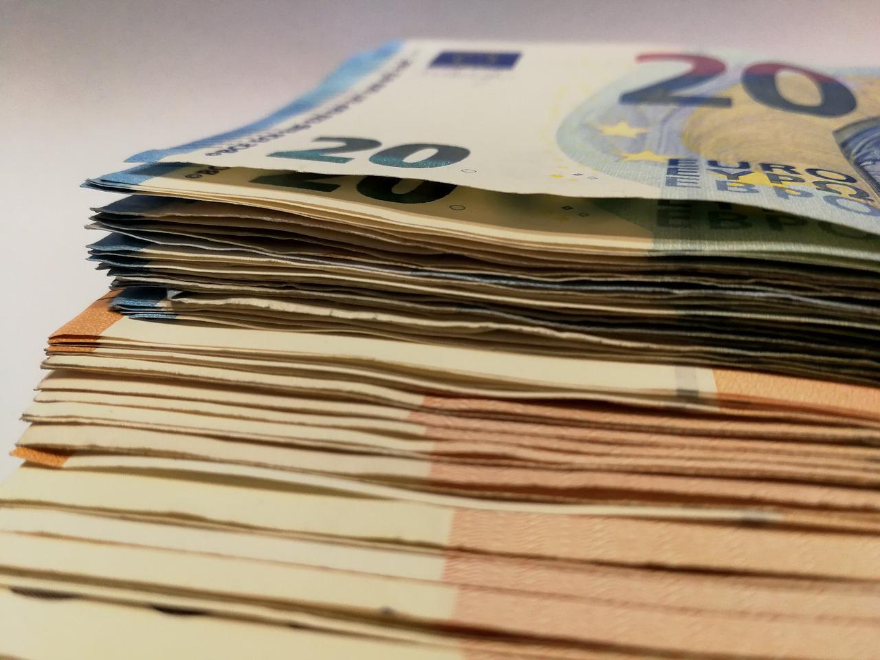 Po prijavama ASK: Funkcioneri državi vratili 47.500 eura