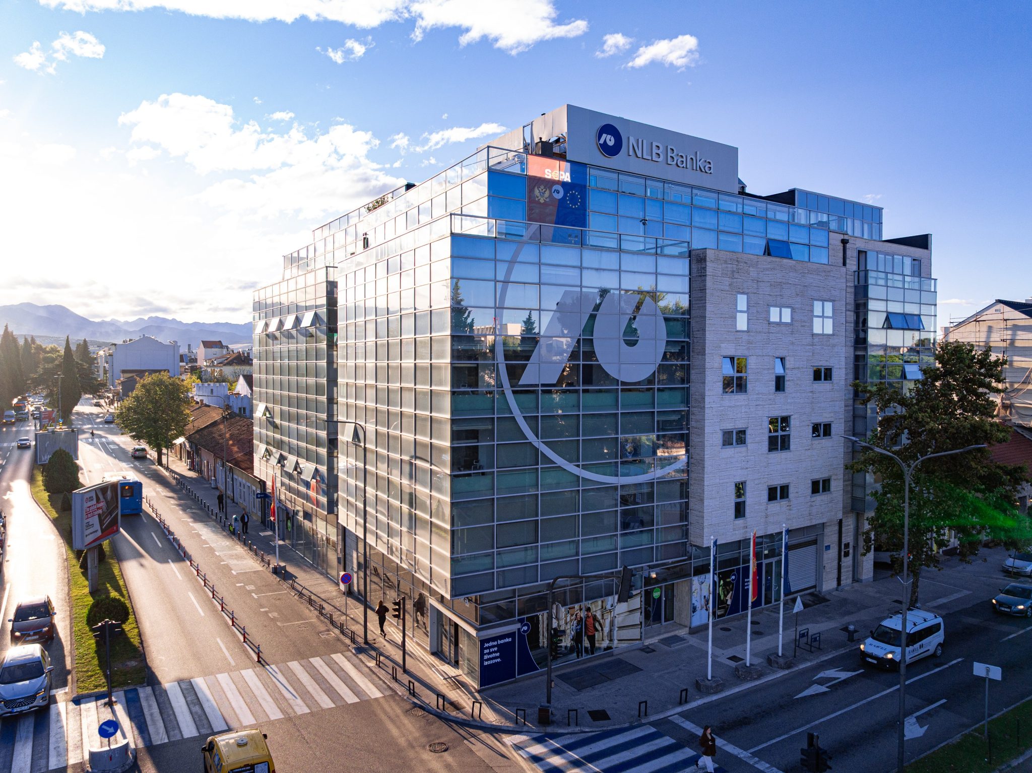 NLB Banka ponovo osvaja prestižnu Euromoney nagradu: Najbolja banka za ...